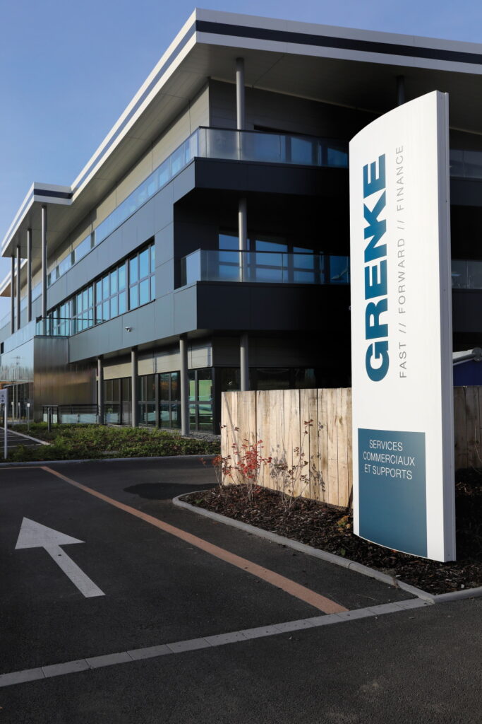 GRENKE France, spécialiste du financement locatif - ADIRA